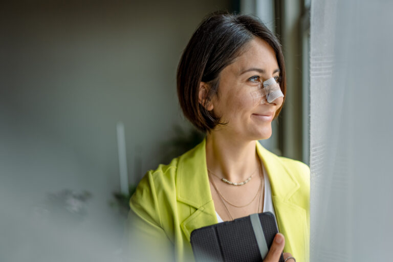 Understanding Nasal Fractures: Causes, Symptoms and Treatment | Midwest ...